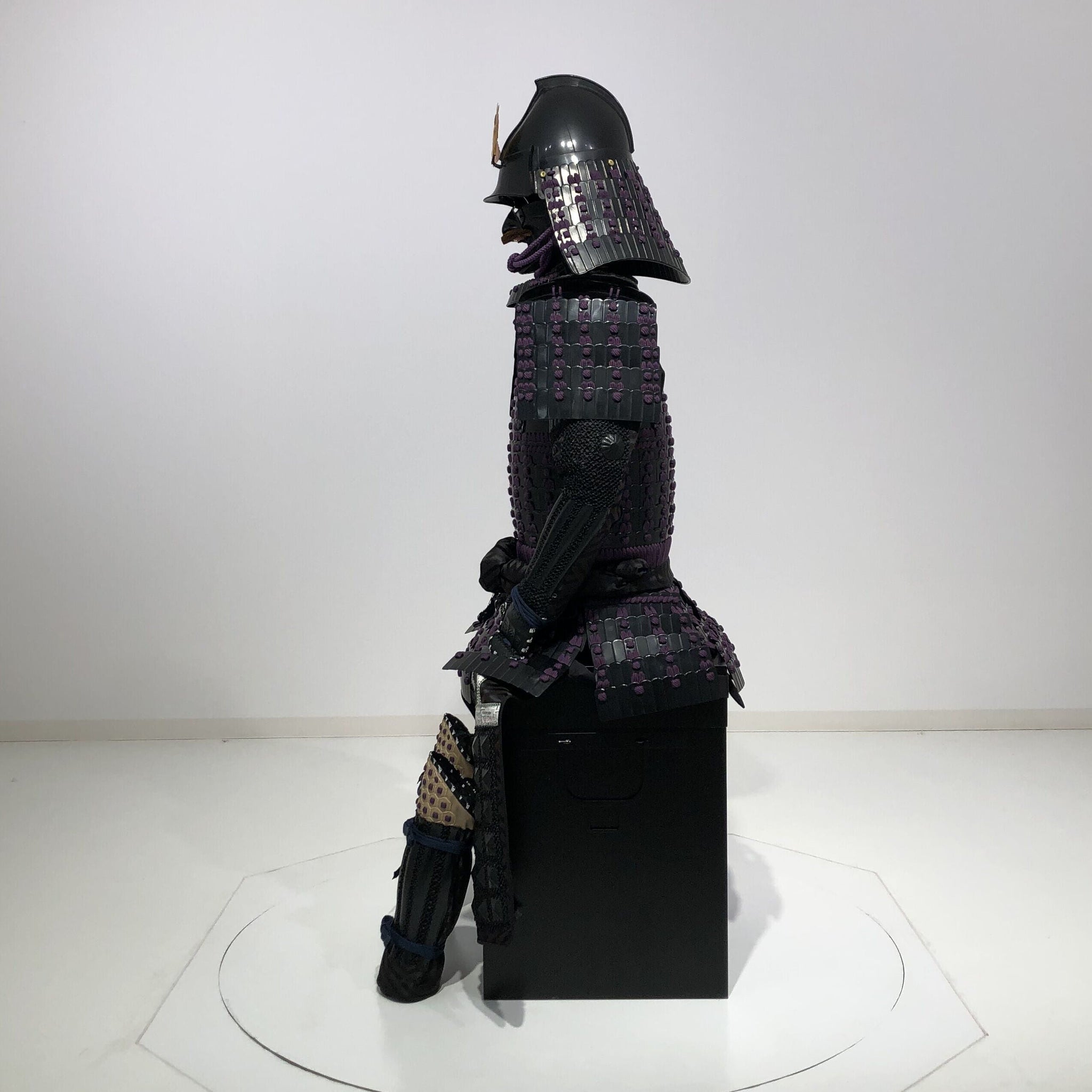 【O-021】Ancient Purple Thread Odoshi / Iyo Armor – JAPAN ICHIBAN E-SHOP